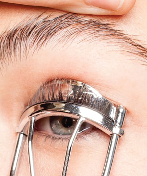 Eyelash Curler with Comfort Grip - glowgirl